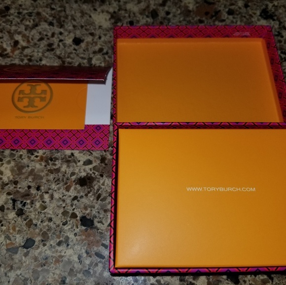 Tory Burch | Other | Tory Burch Gift Card Boxes Lot Of 4 Free Bag ...
